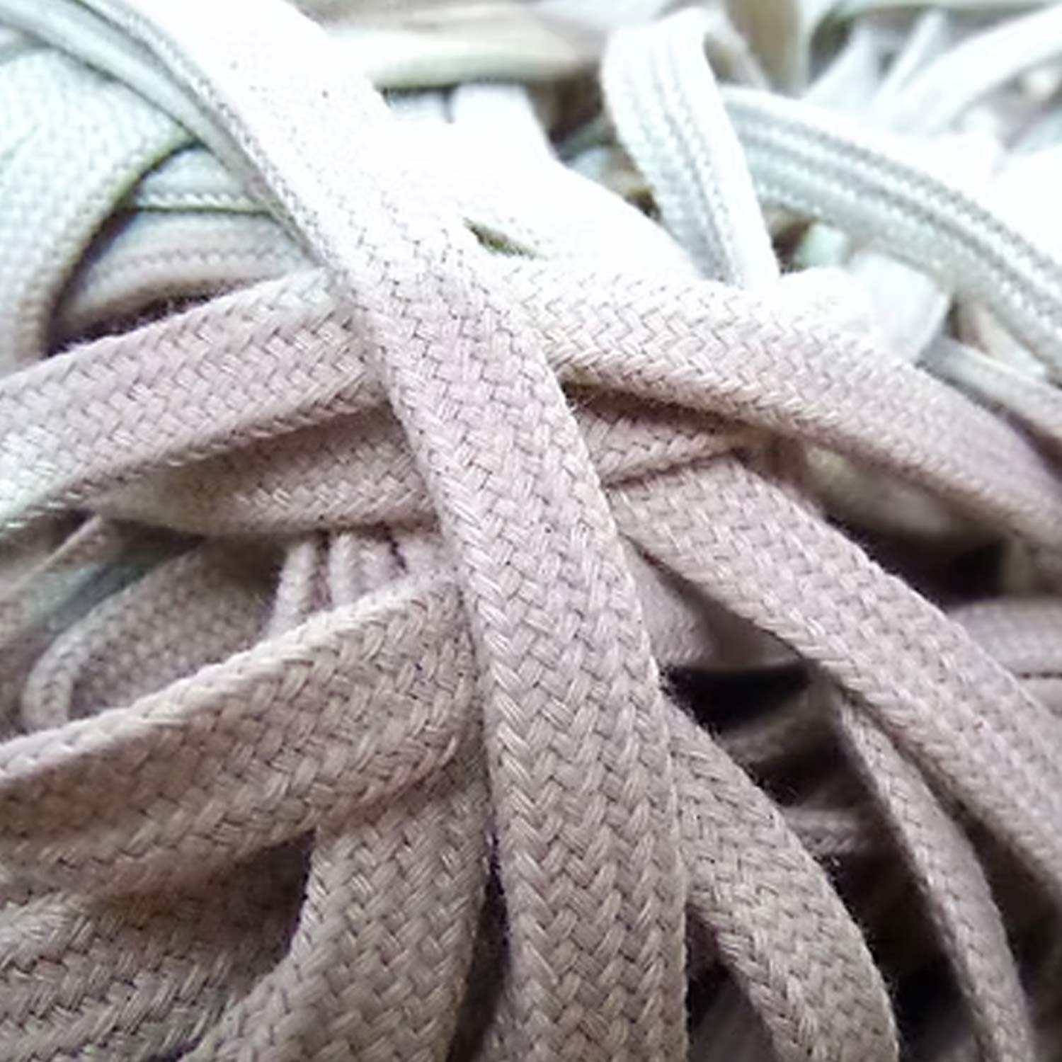 Normanwalsh Laces off White